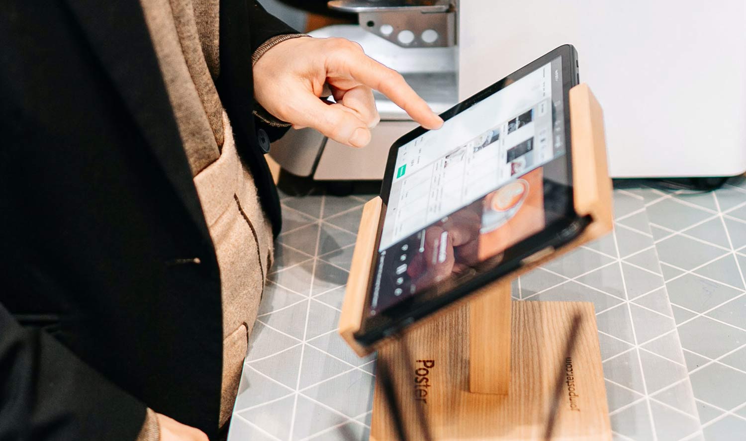 Digital Tipping for QSRs | Evention LLC